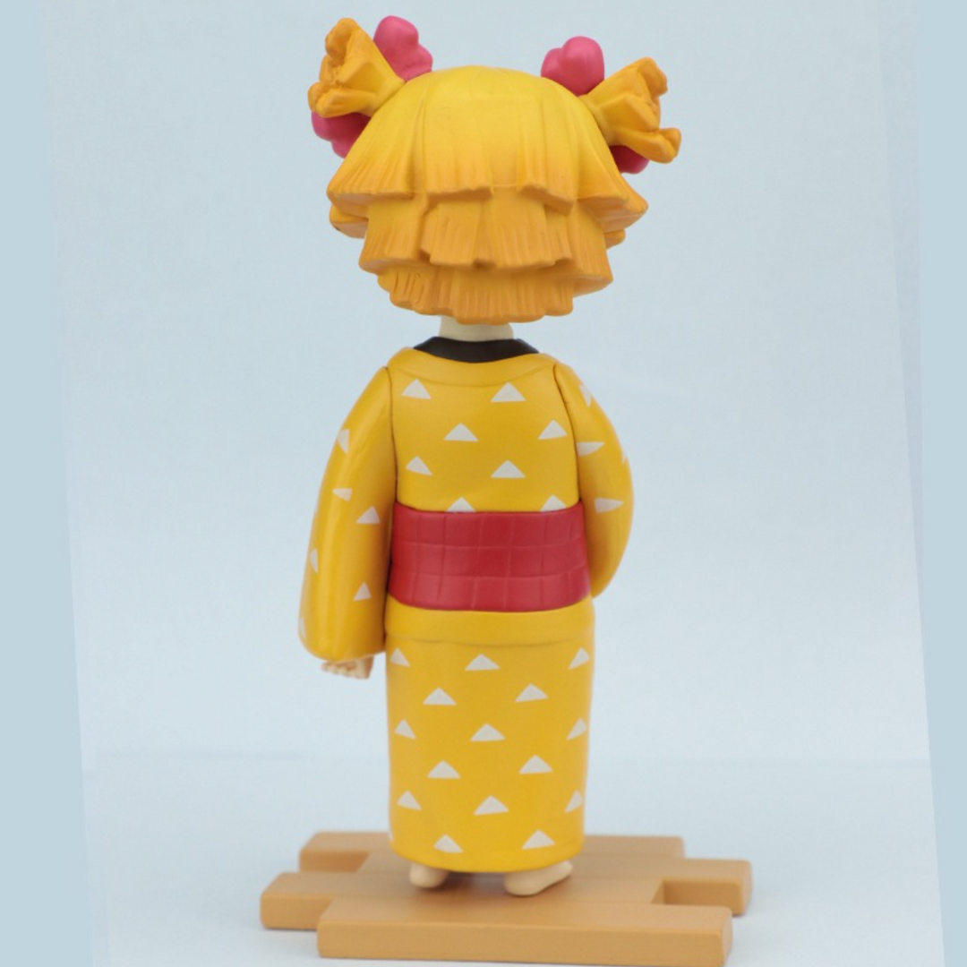 Demon Slayer Entertainment District Zenitsu Statue – Midori Gifts
