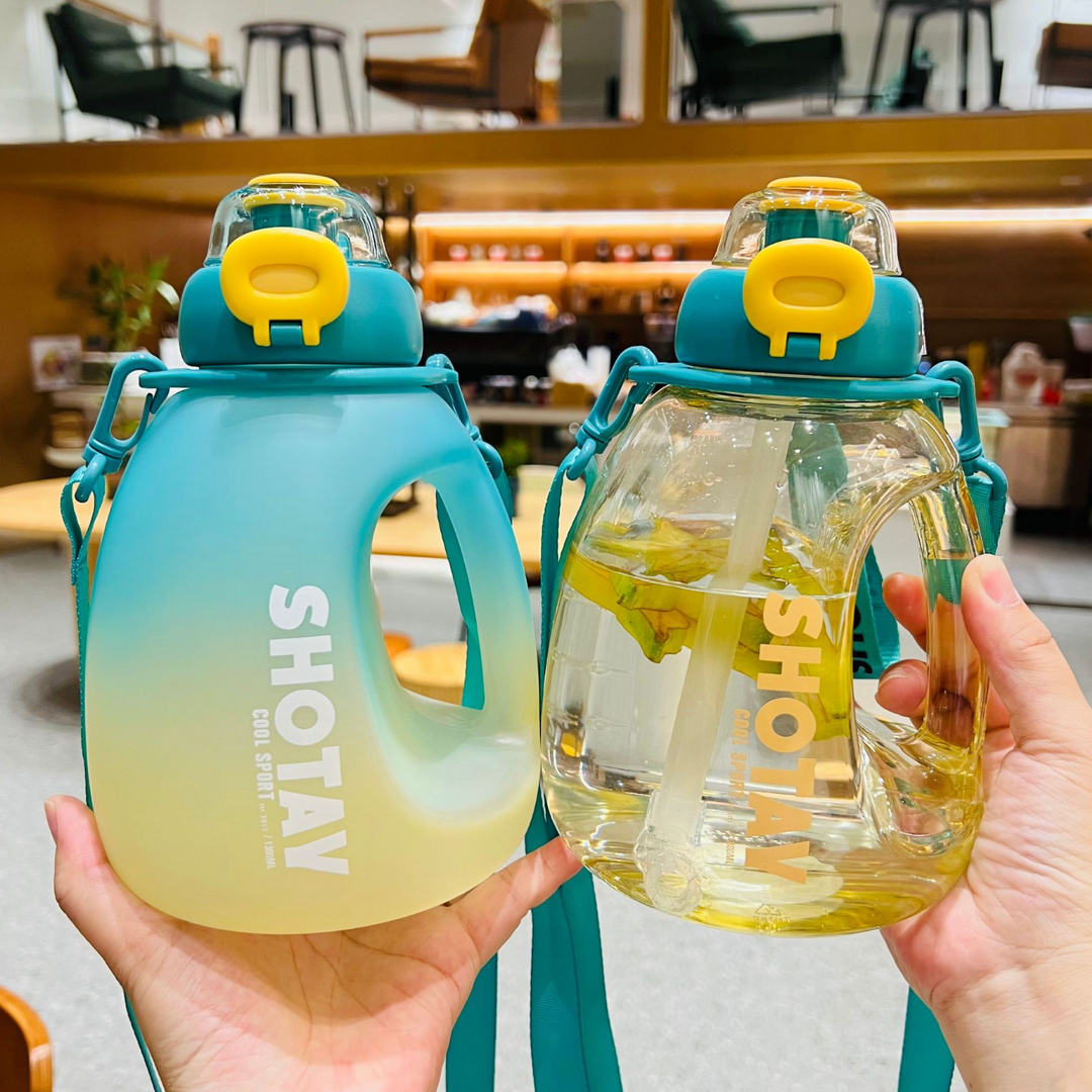 Shotay Tritan Handle Bottle 1300ml – Midori Gifts
